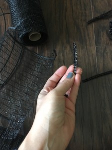 DIY Mesh Dollar Tree Halloween Wreath – Halloween Head