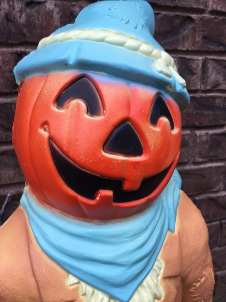 The Story of Jack: the Scarecrow Blow Mold – Halloween Head