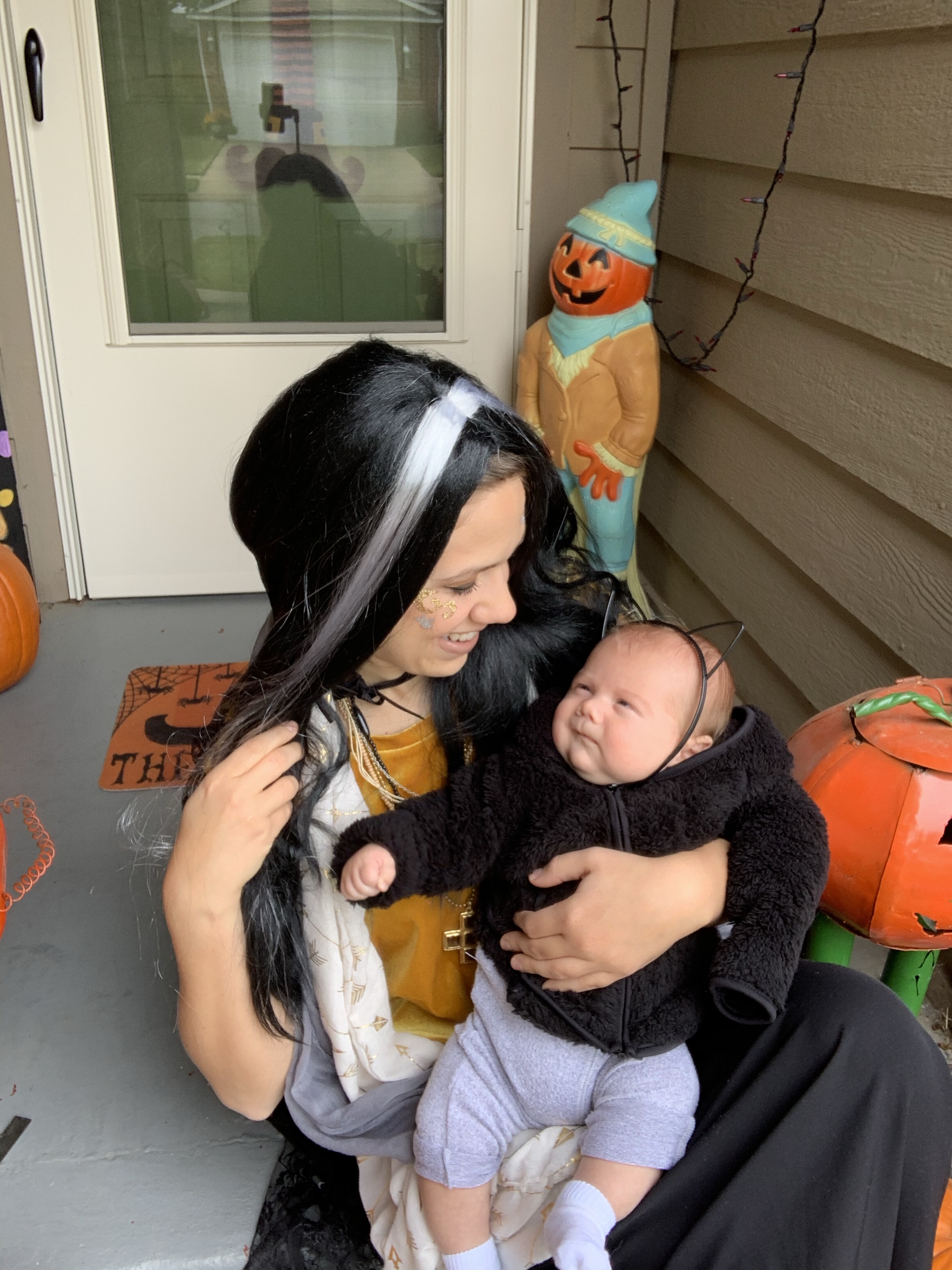 DIY Goodwill Halloween Costumes – Halloween Head